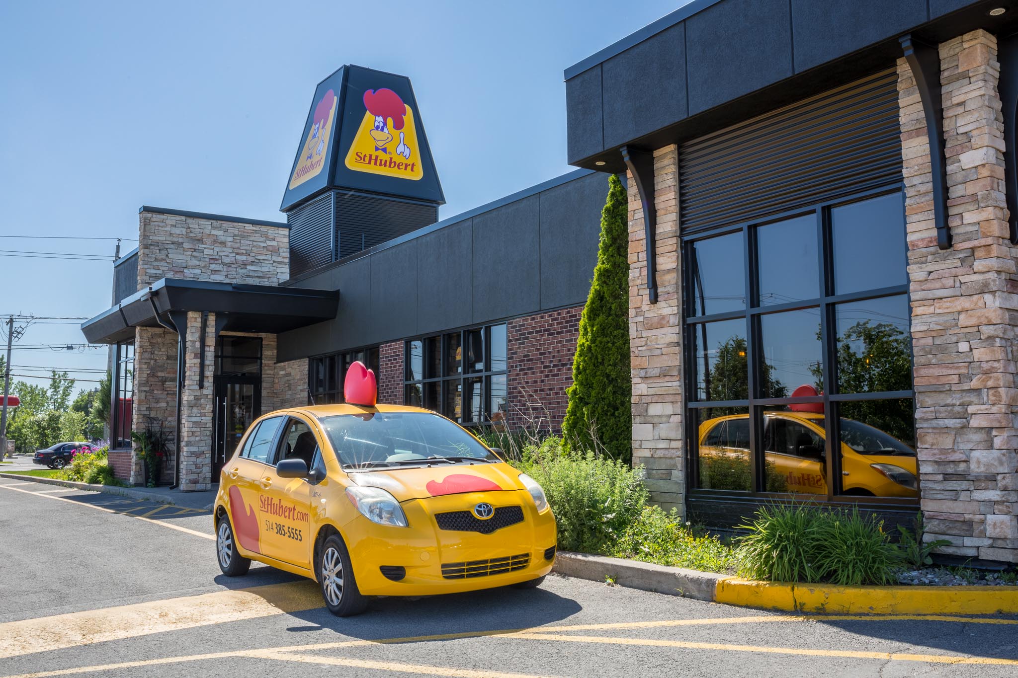 St-Hubert migrates its geolocation solution to the Cloud | Case Studies